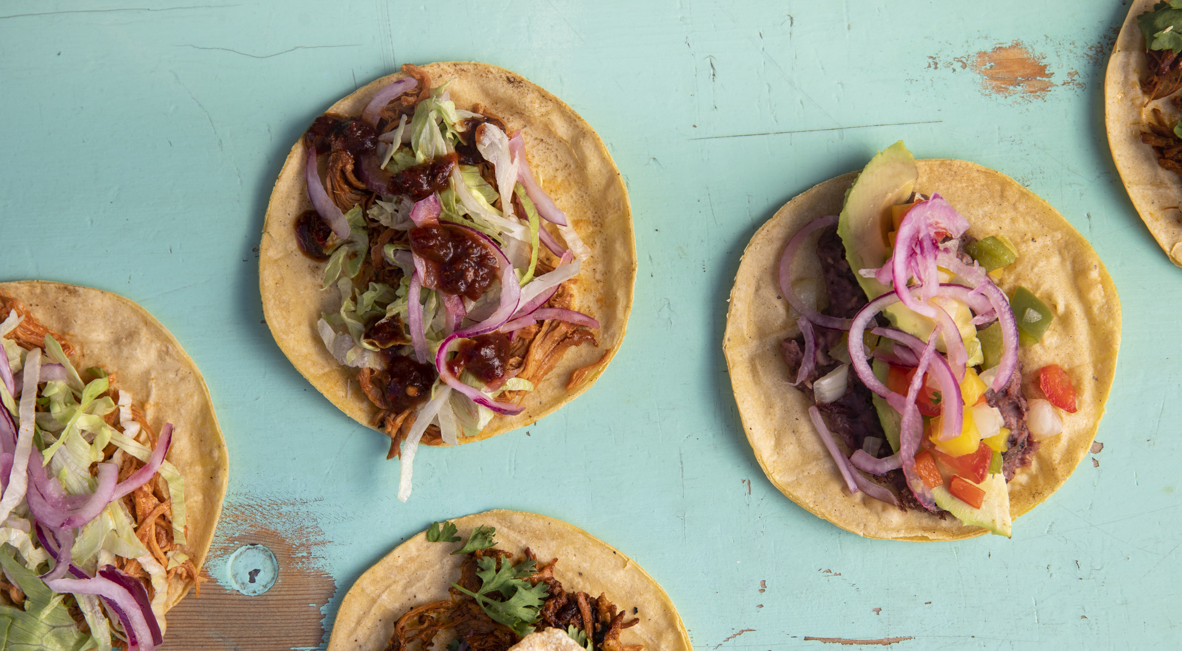 2 taco combos + 2 mexicanske sodavand/øl hos Tacopop i Blågårdsgade ...